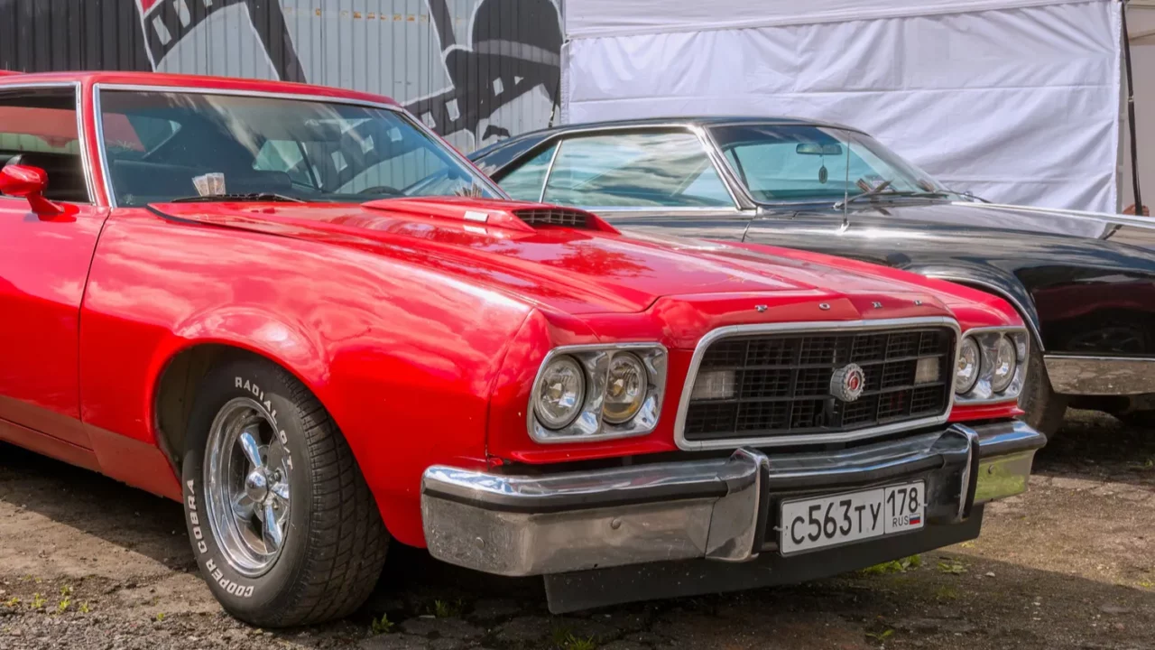 Muscle cars that looked fast but delivered weak performance – EV Smarts