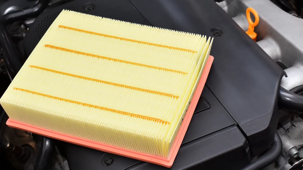 How to safely clean or replace your car’s engine air filter – EV Smarts