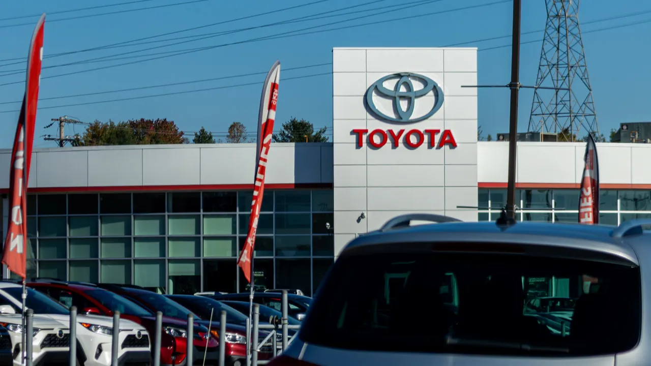 Toyota recalls 550,007 Highlander SUVs over rear-seat defect – EV Smarts