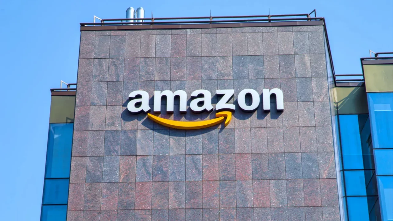 Amazon Prime offers a new gas savings perk with up to 20¢ off per ...